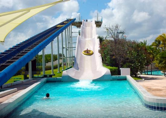 Ventura park en Cancún, una experiencia acuática