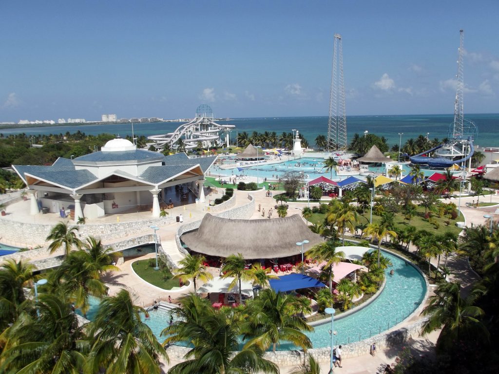 Ventura park en Cancún, una experiencia acuática