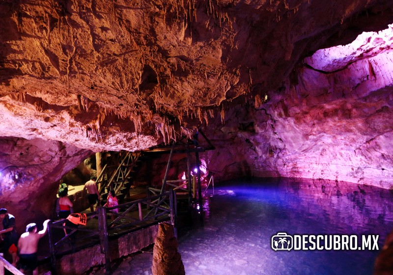 Disfruta del cenote de Santa Rosa en Homún, Yucatán