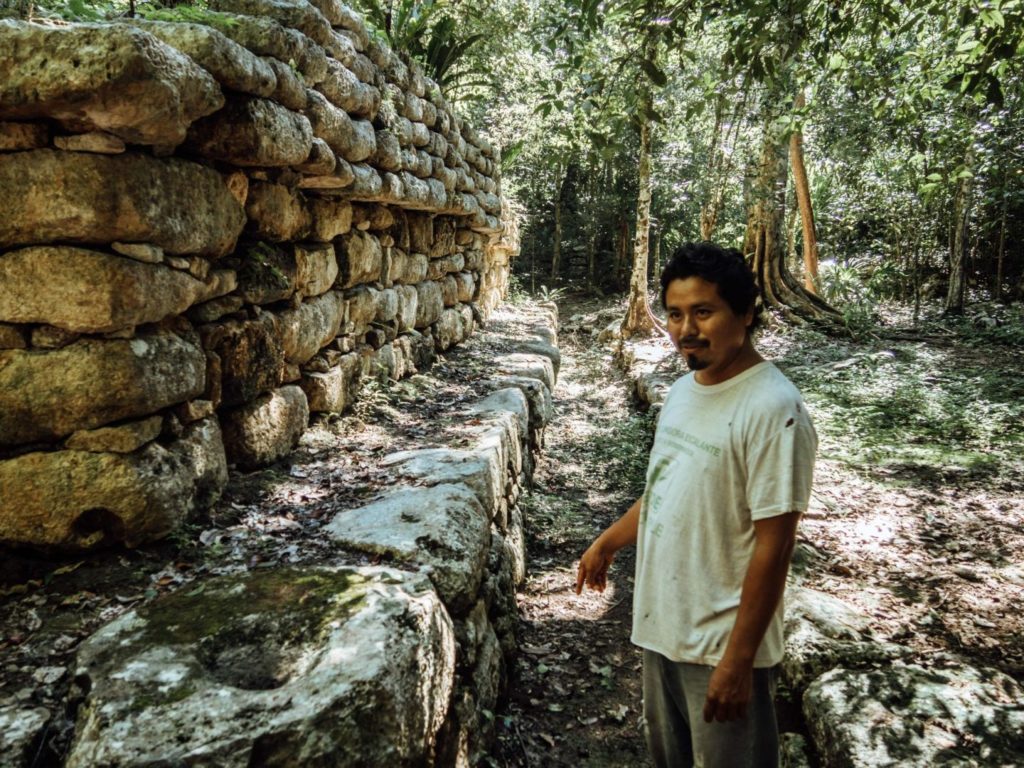 Disfruta de la naturaleza en el cenote Choj-Há, cerca de Xcan