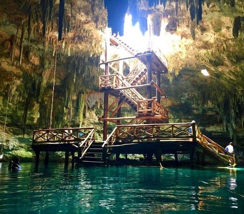 Descubre los maravillosos cenotes de Homún